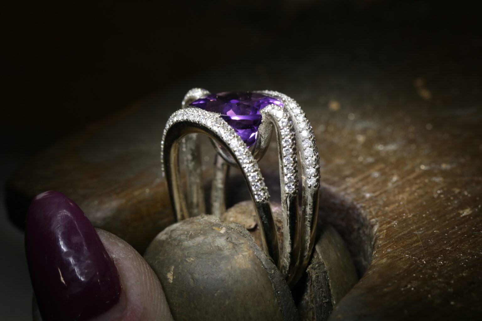 History of Jewellery - Shaper